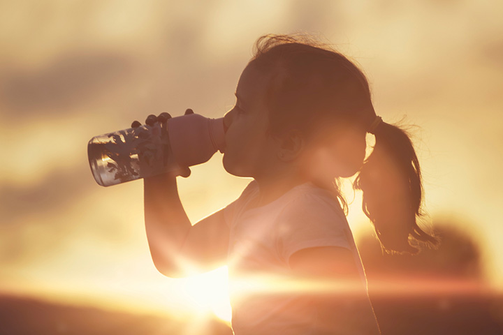 Signs Of Dehydration In Children, Treatment, And Prevention ...