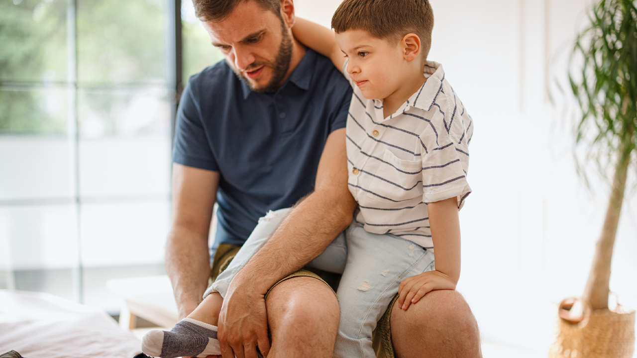 9 Signs You Might Be Raising A Highly Sensitive Child - UsParenting.com