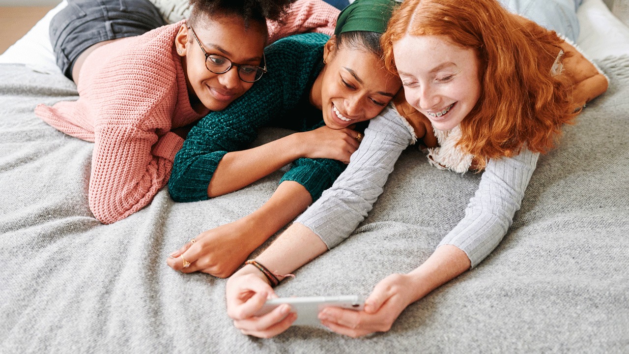 6 Things Parents Need To Know About Keeping Their Teens Safe Online ...
